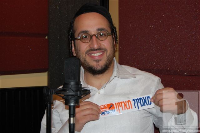 Lipa & The Freilach Orchestra Live on the Kol Berama | Jewish Insights