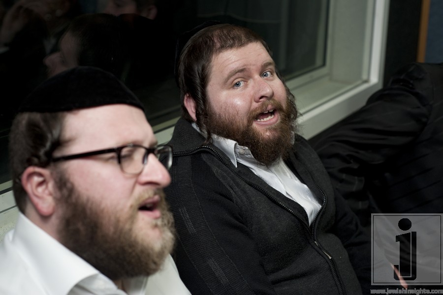 Kumzits at Radio Kol Chai in memory of Rabbi Moshe Goldman z”l with ...
