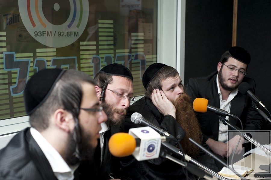 Kumzits at Radio Kol Chai in memory of Rabbi Moshe Goldman z”l with ...